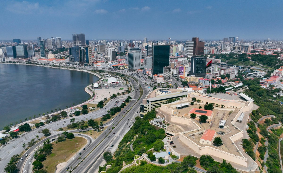 Angola: Peace Without Prosperity - Angola Marks 50 Years of ...